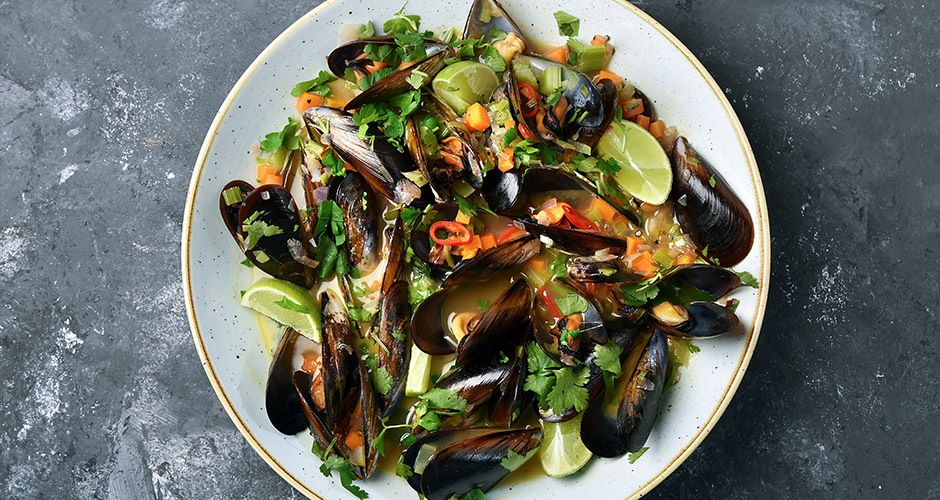 Greek steamed mussels | Akis Petretzikis